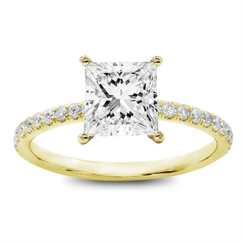 Square Diamond Ring 101: Which is better? Princess cut VS Radiant cut