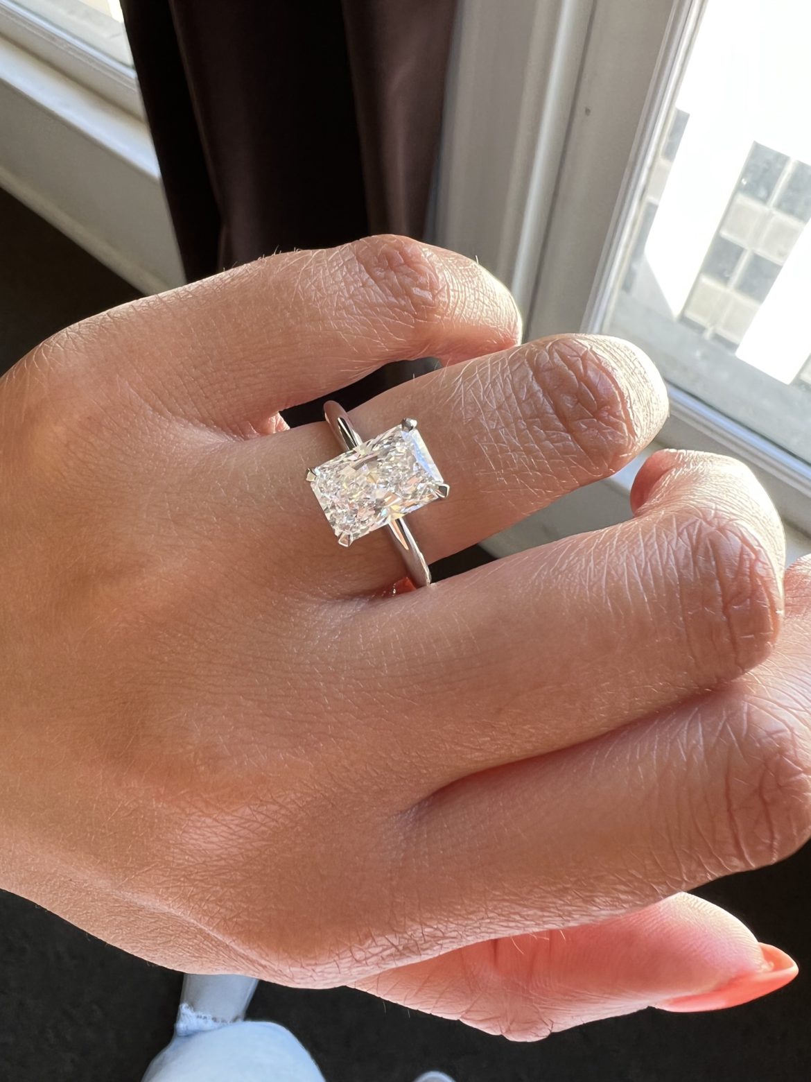 What you need to know: Cushion Cut Diamonds vs. Radiant Cut Diamonds ...