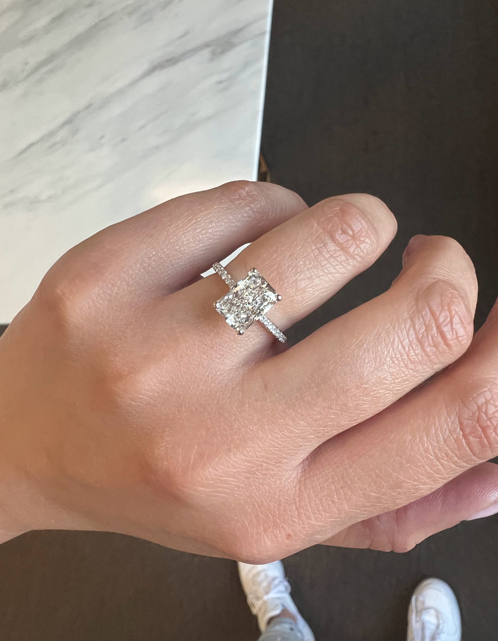 What you need to know: Cushion Cut Diamonds vs. Radiant Cut Diamonds ...