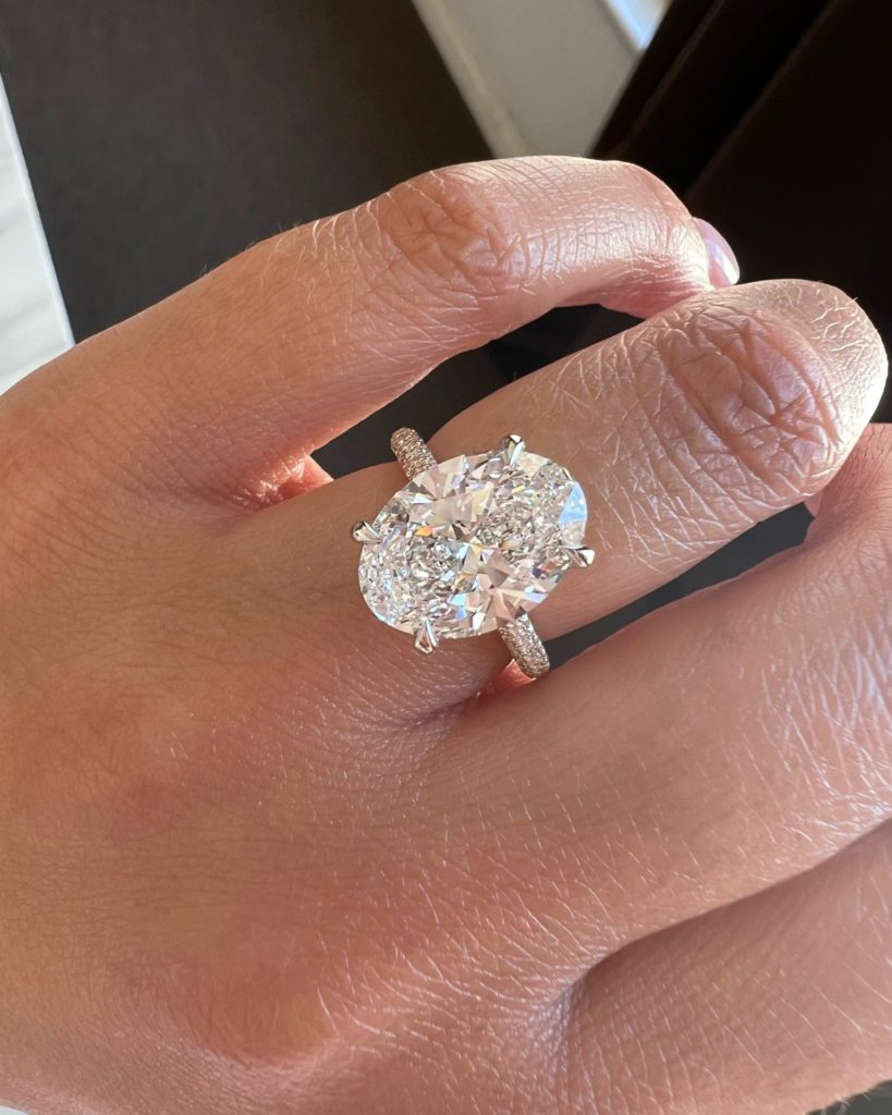 What You Need To Know: Oval Diamonds vs. Elongated Cushion Cut Diamonds ...